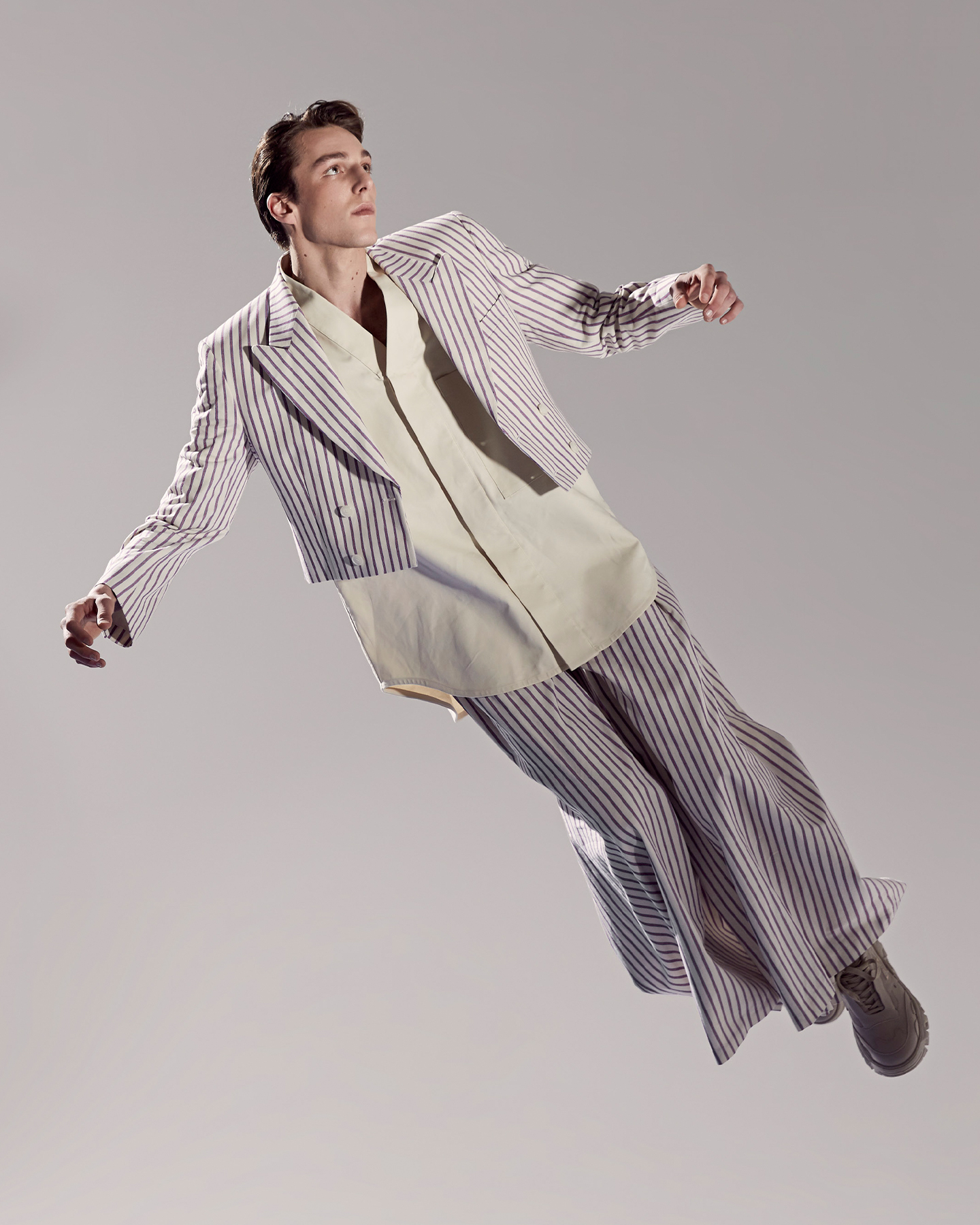 LOUIS VIGNAT - DUEL MAGAZINE